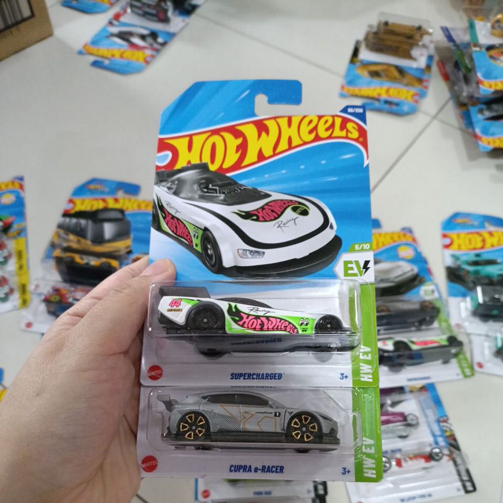 Hot Wheels Serie HW EV Para Coches Eléctricos Tesla Y Otras Variantes ...