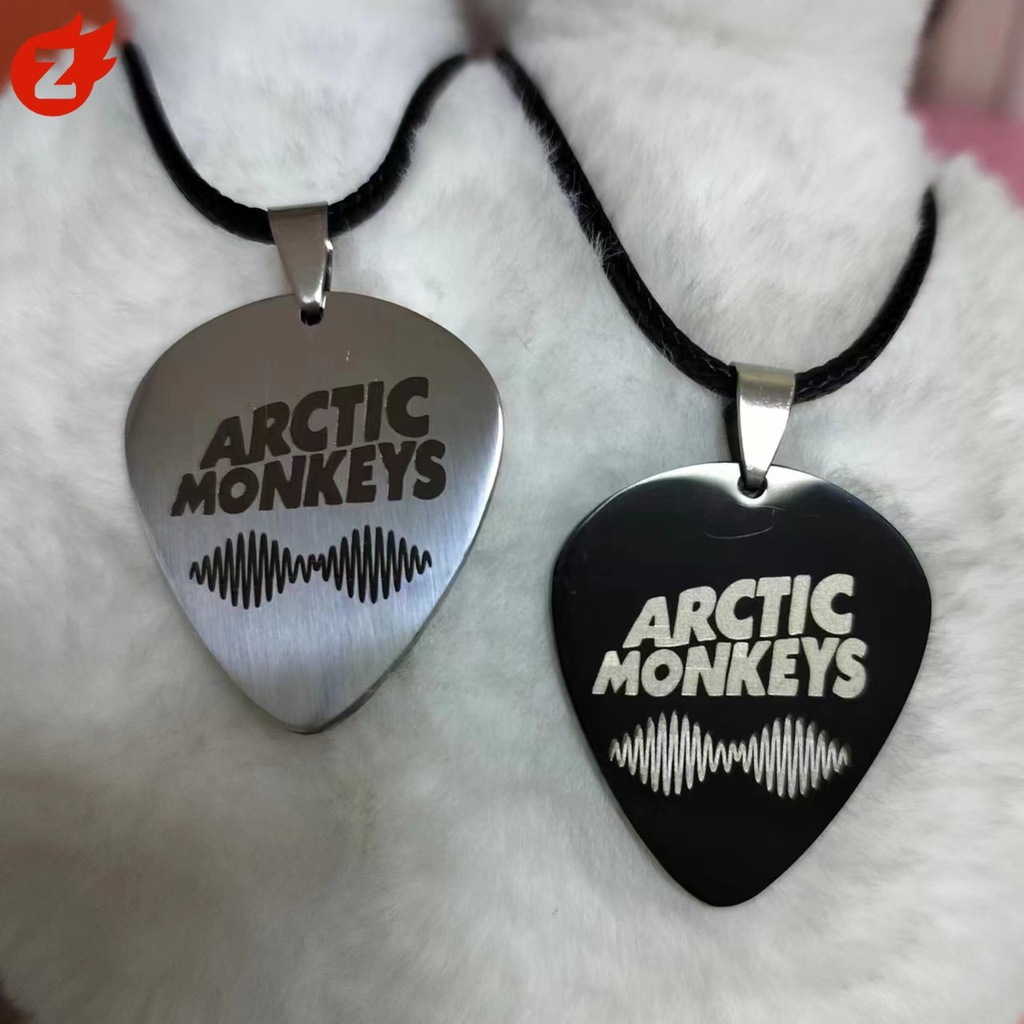 Colgante Arctic Monkeys Guitar Pick ~ Accesorios De Joyería Collar De Cuerda De Cuero Acero ...