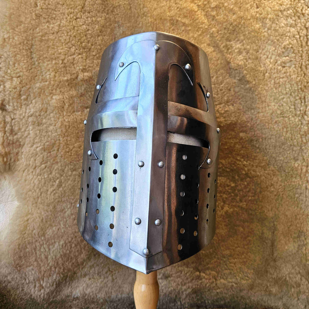 Inventario En Tiempo Real = Medieval Knight Armor Giant Armor Crusader ...