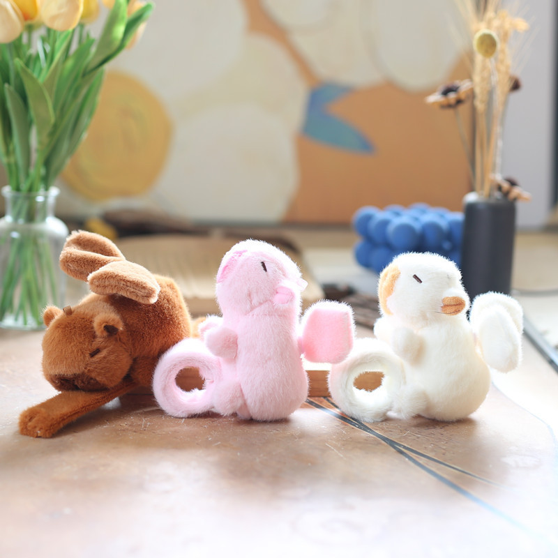 Lindo Peluche De Gatito Y Capibara Con Alas Ajustables Blanco En ...